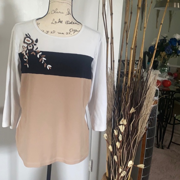 Vicki Wayne | Tops | Vicki Wayne Final Unless Bundled | Poshmark